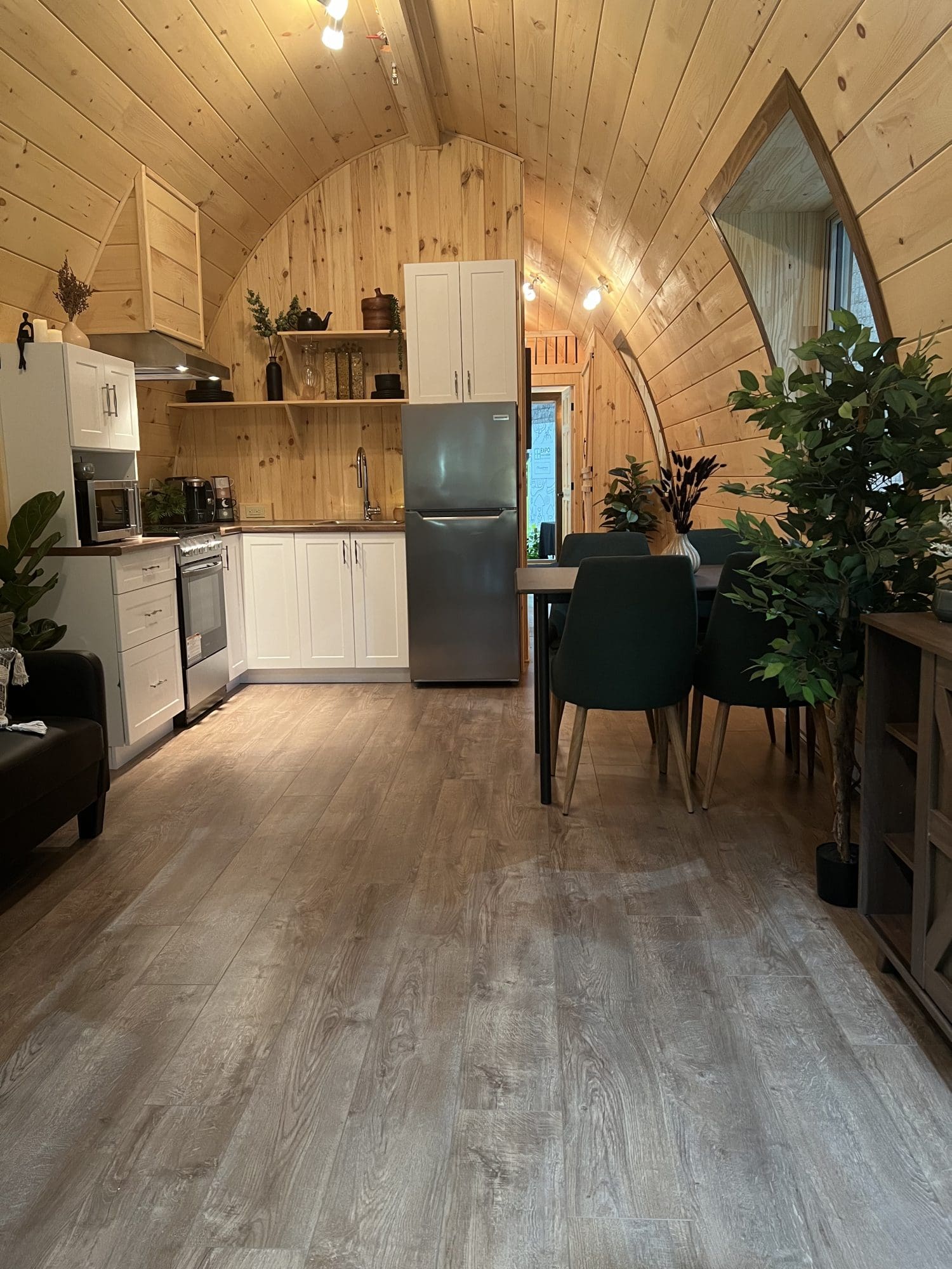 Découvrez les mini-maison (Pod) Prêt-à-camper - Habitapod